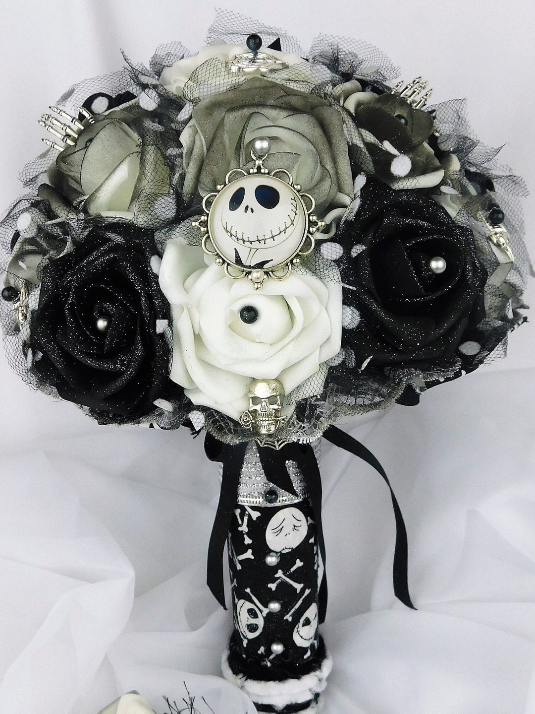 Nightmare Before Christmas Wedding Bridal Bouquet Flowers - Etsy