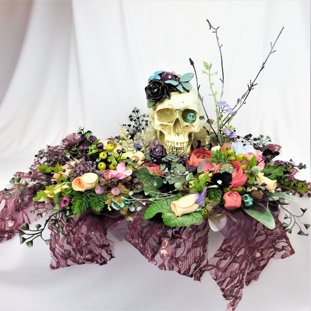 Skull Centerpiece Flowers-gothic Wedding Decor-gothic Home Decor-skulls ...