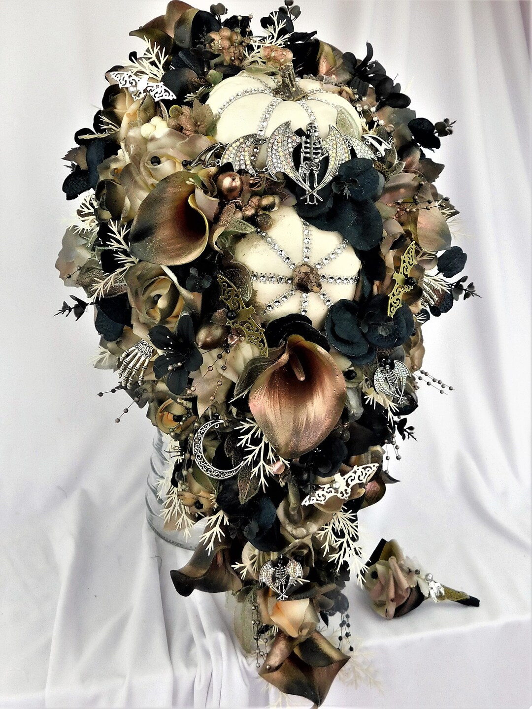 Fall Fantasy Wedding-cascade Bridal Bouquet-cascading Bouquet-bride ...