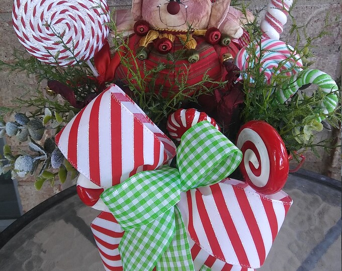 Elf Christmas Centerpiece - Etsy