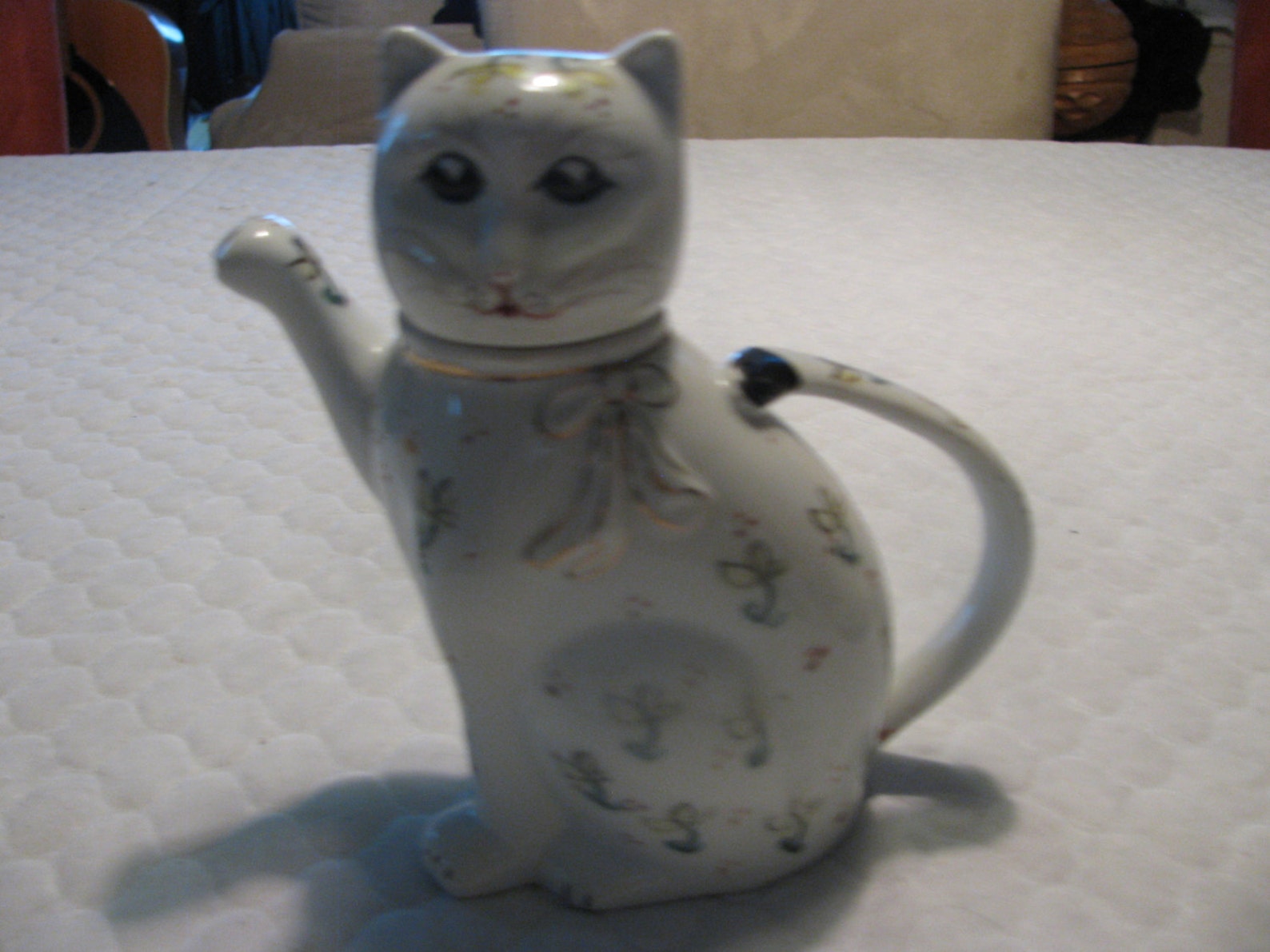 Vintage and Rare Chinese Lucky Cat Teapot. - Etsy Canada
