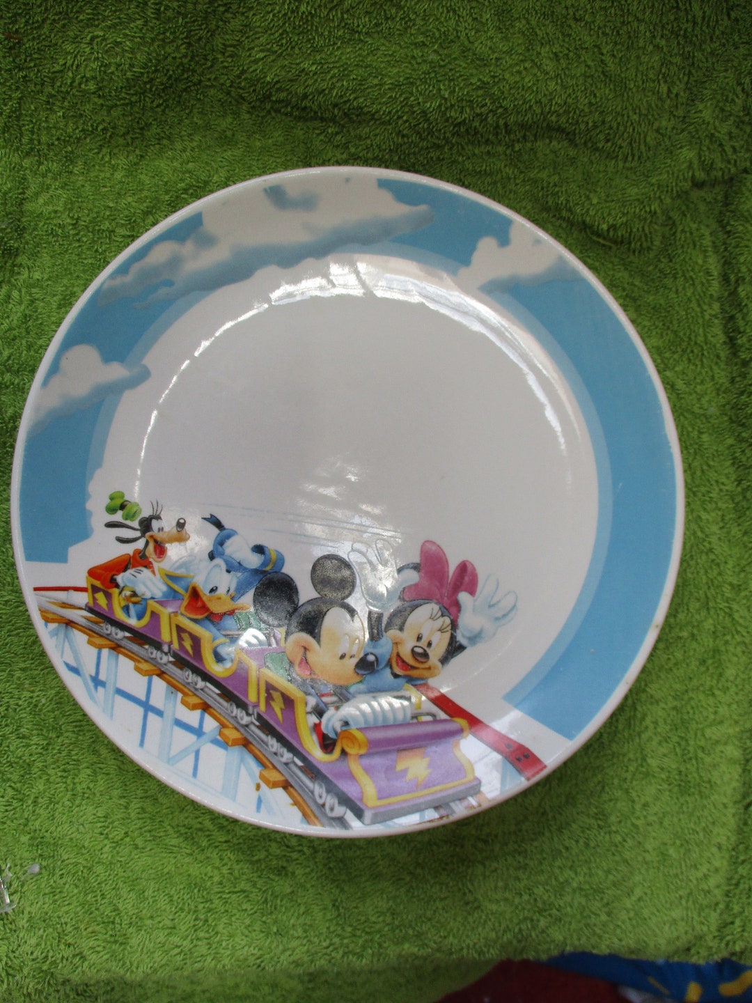 Disney by Gibson* Dinner Plate* Featuring Mickey*minnie*donald & Goofy ...