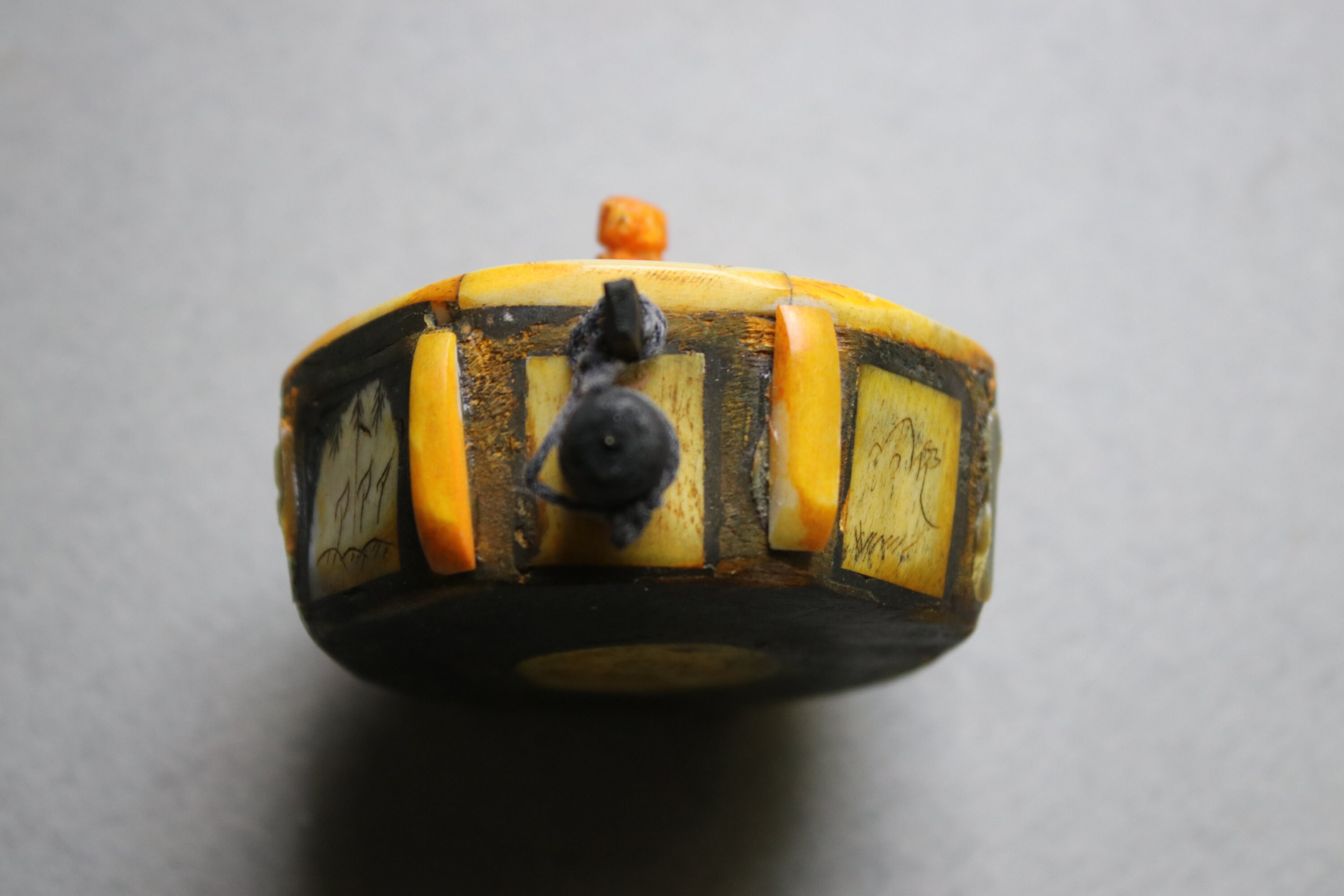 Chinese Bone Inkwell