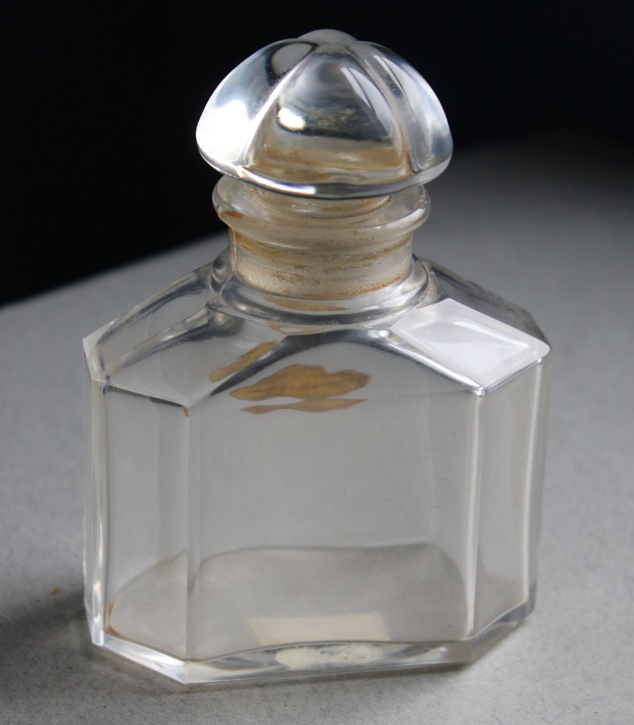 Shalmiar Quadrilobe Flacon by Baccarat