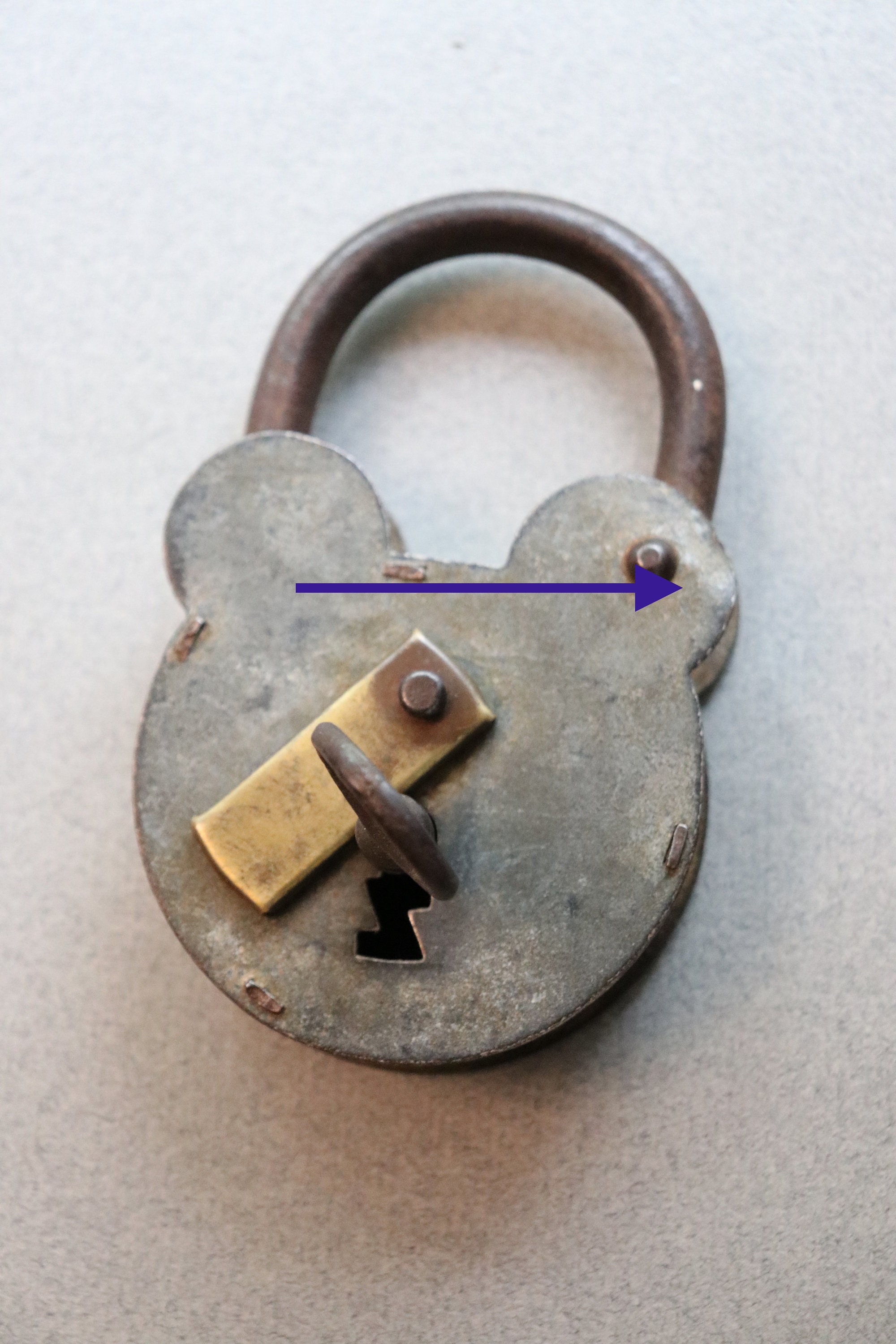French Padlock