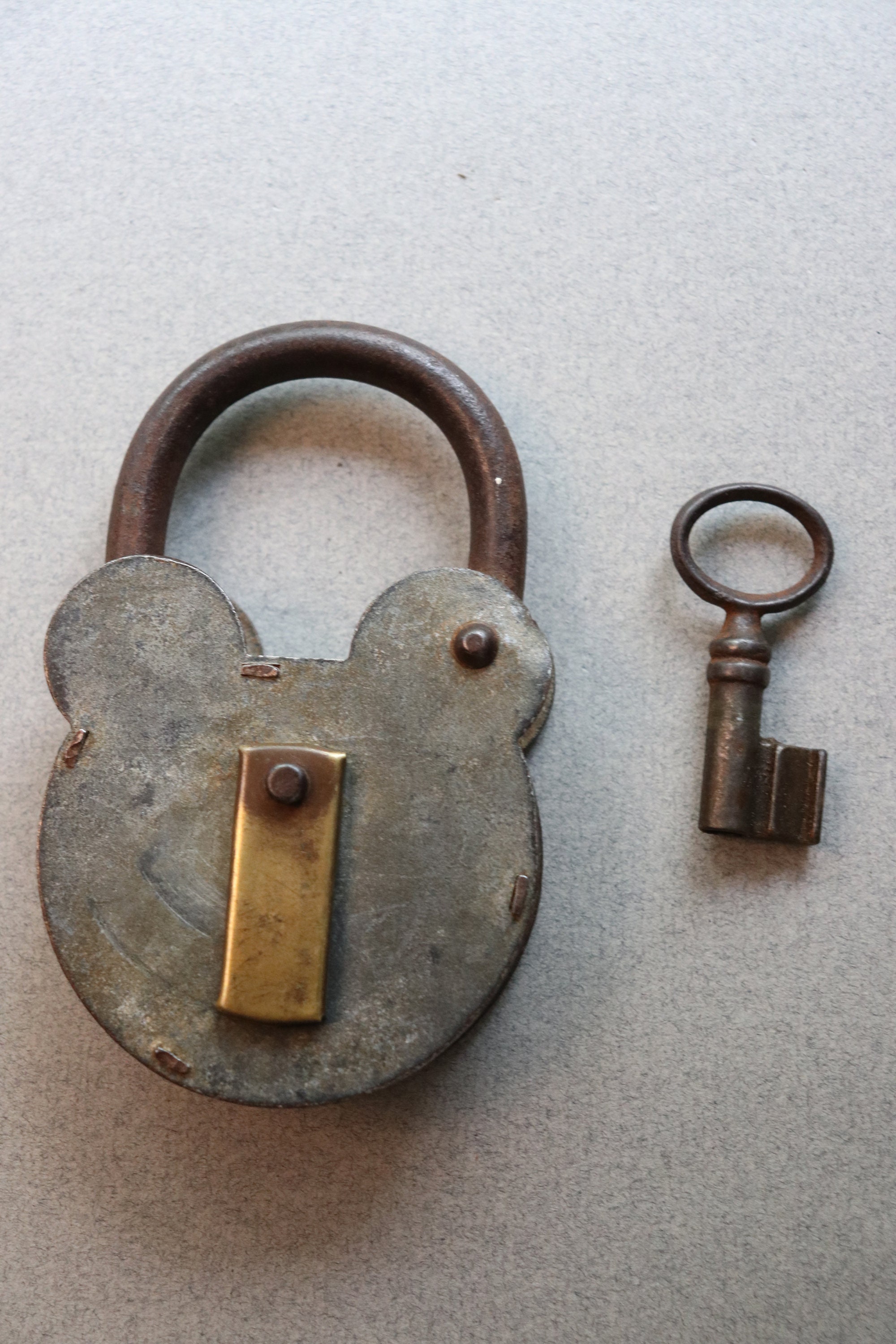 French Padlock