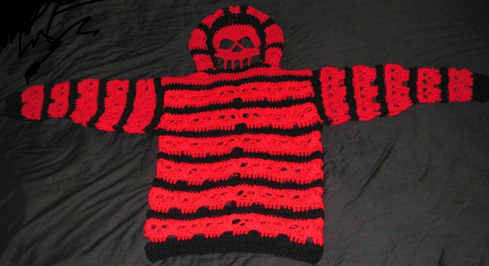 PDF Bone Head Creepy Skull Hoodie Youth L Adult XS to L - Etsy