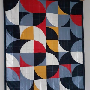 Handmade Quilted Wall Hanging, Patchwork Wall Hanging, Retro Style Wall ...