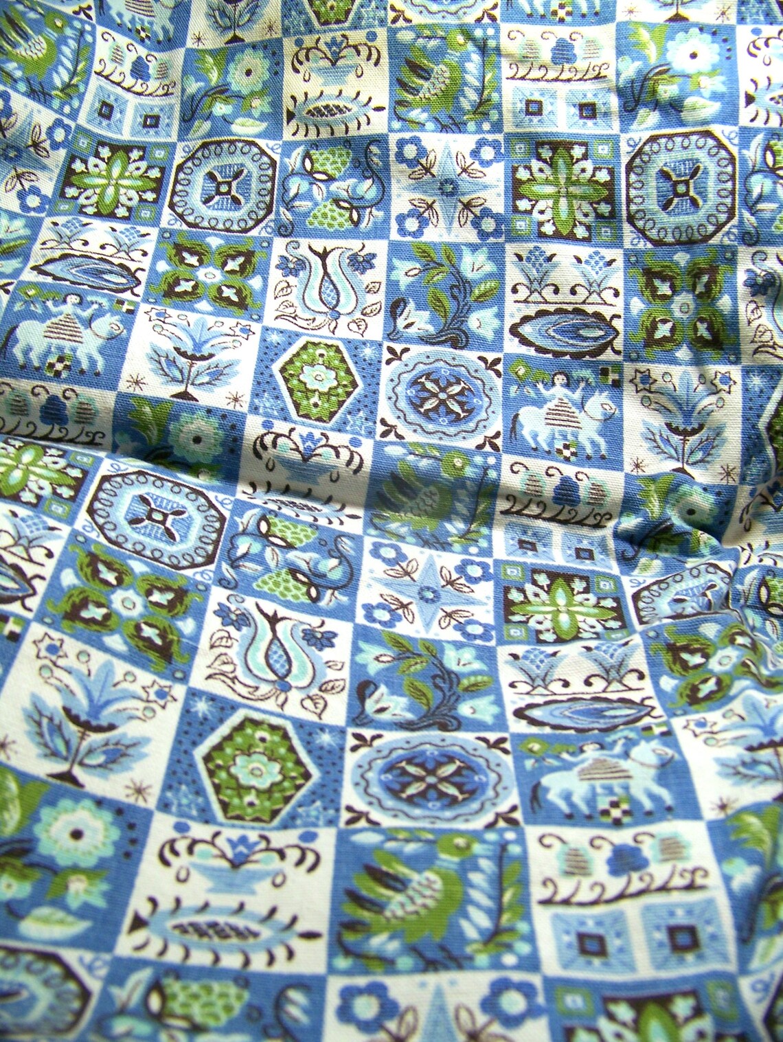 Vintage 1960s Waverly Cotton Fabric: Quaker Village Blues, 48x35" Invam ...