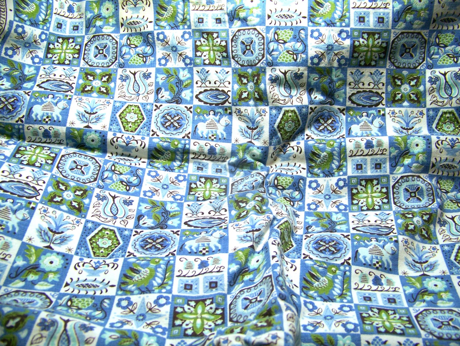 Vintage 1960s Waverly Cotton Fabric: Quaker Village Blues, 48x35" Invam ...
