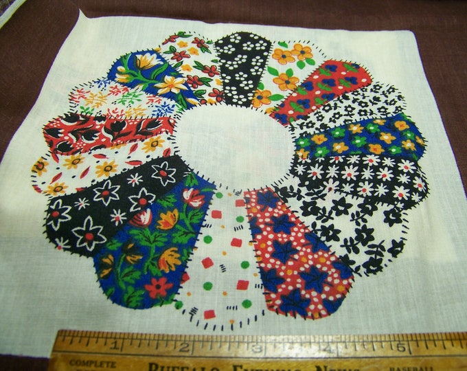 Vintage 1970's Cotton Fabric CHEATER DRESDEN PLATE Squares 44" Wide by ...