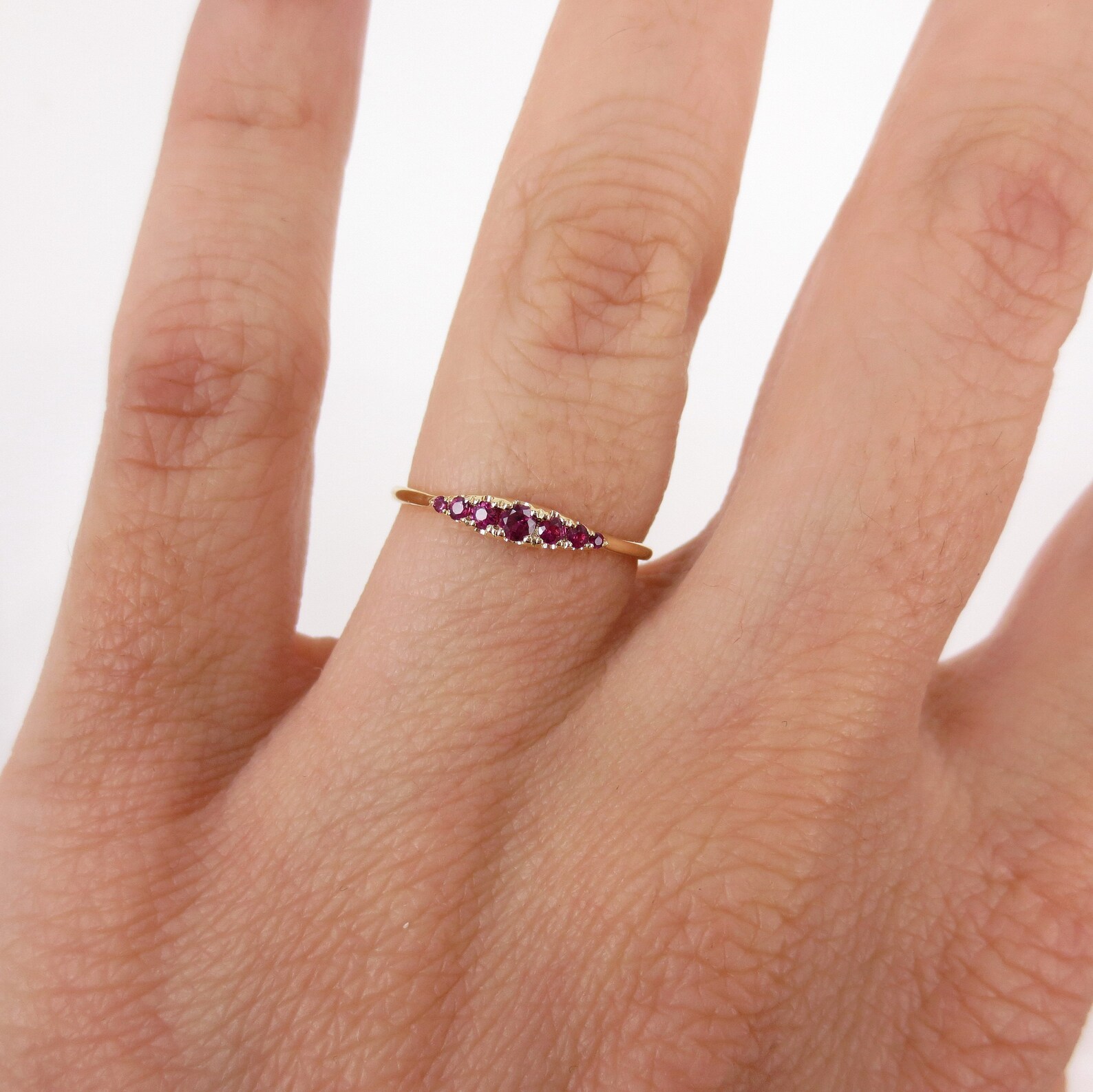 Seven-stones Graduated Ruby Ring in 18K Yellow Gold - Wedding Rings - Etsy