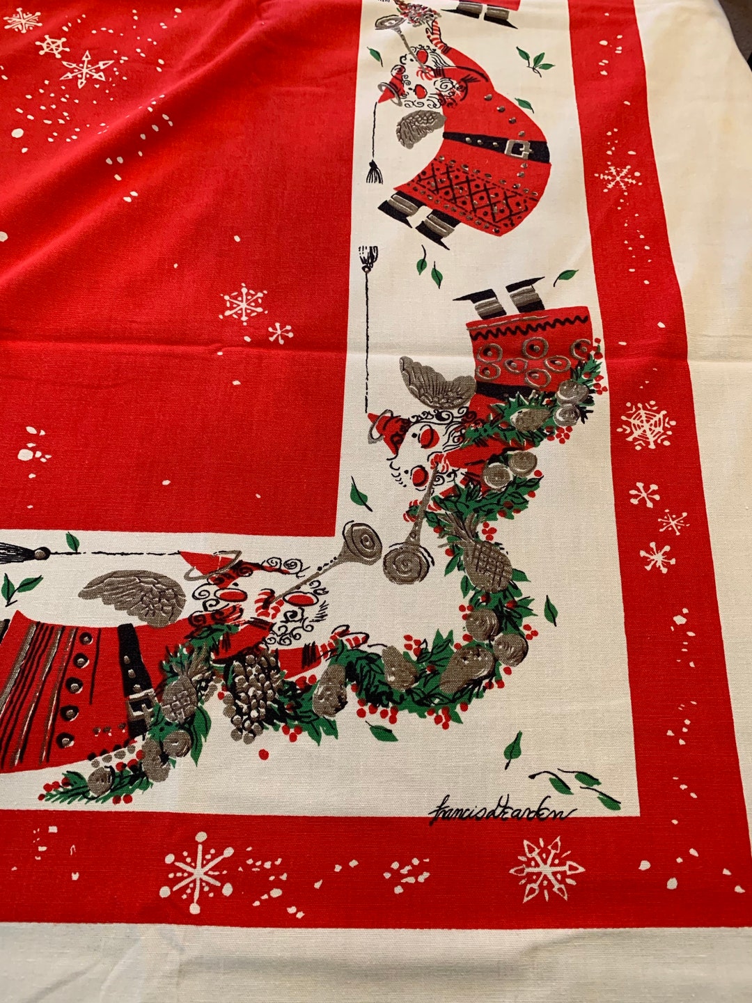 Vintage Christmas Tablecloth, Francis Deardon TOWN HOUSE, Angels ...