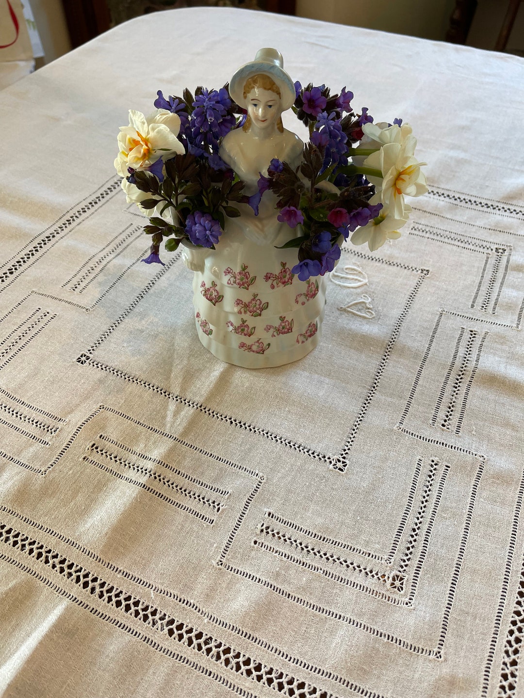 Vintage Square White Tablecloth, Geometric Drawnwork and Monogram "dv ...