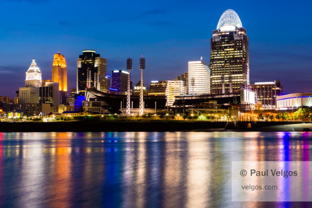 Cincinnati Skyline Wall Art: Cincinnati Skyline Print, Ohio Canvas ...