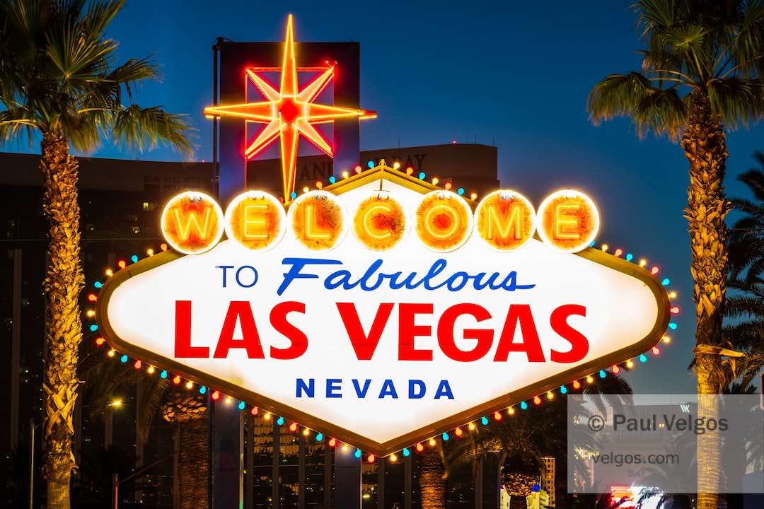 Las Vegas Sign Print: Las Vegas Sign Photo, Nevada Wall Art, Las Vegas ...