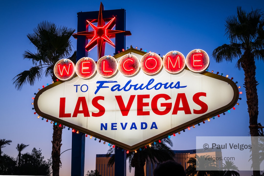 Las Vegas Sign Print: Las Vegas Sign Photo, Nevada Photography, Las ...