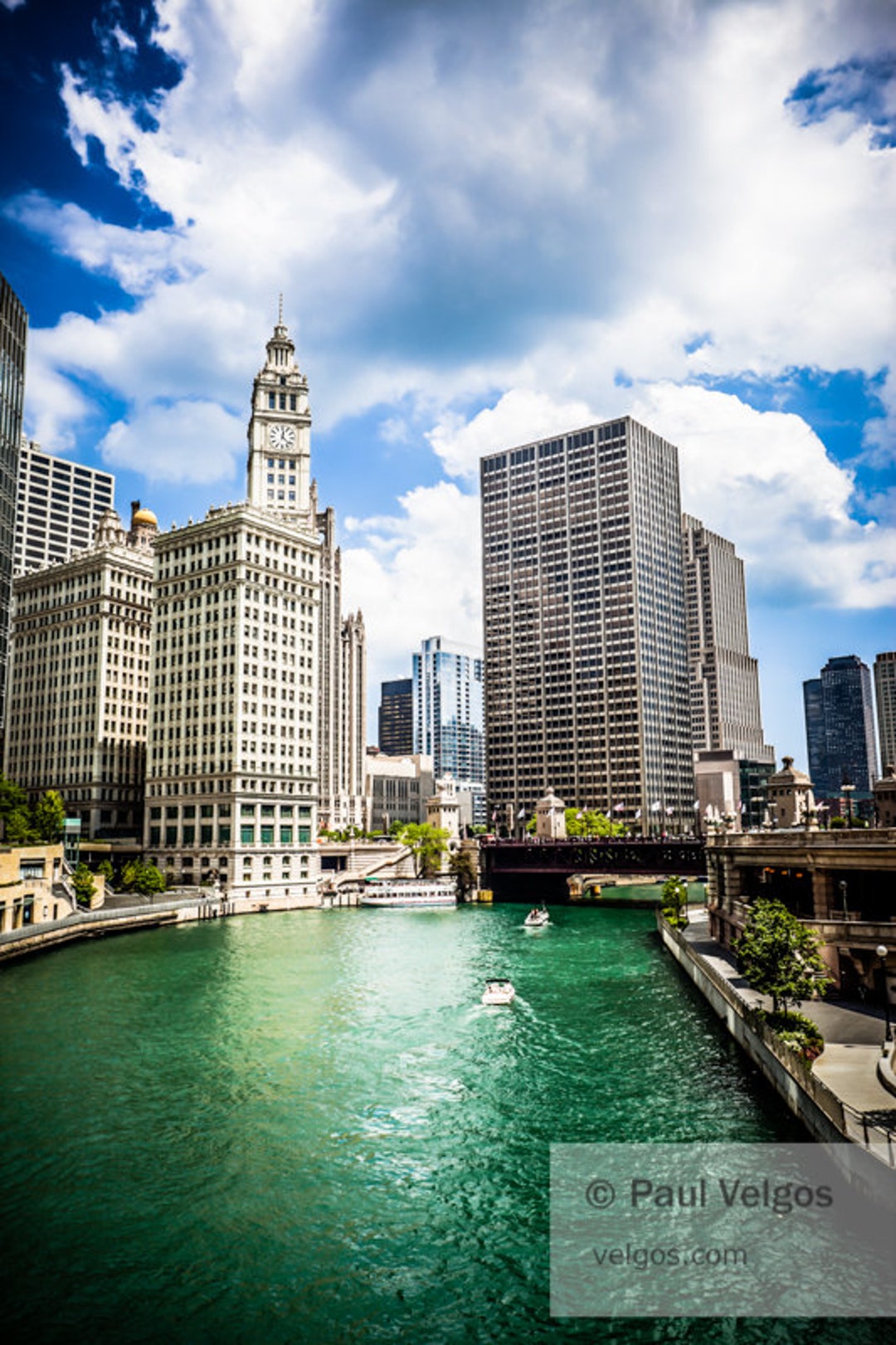 Chicago River Print: Chicago River Poster, Chicago Skyline Art, Chicago City Canvas Print ...