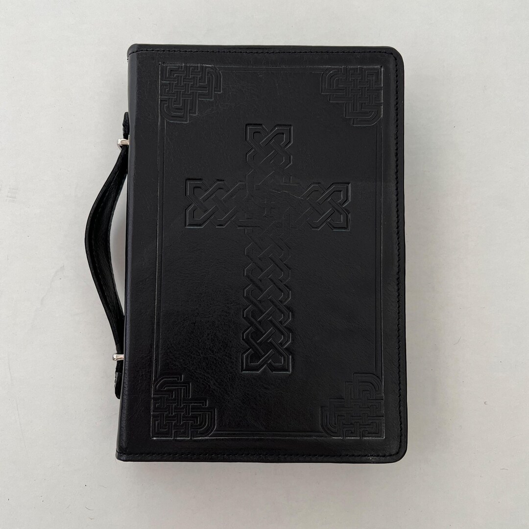 Leather Bible Cover, Case for Bible With Zipper and Top Handle, Black ...