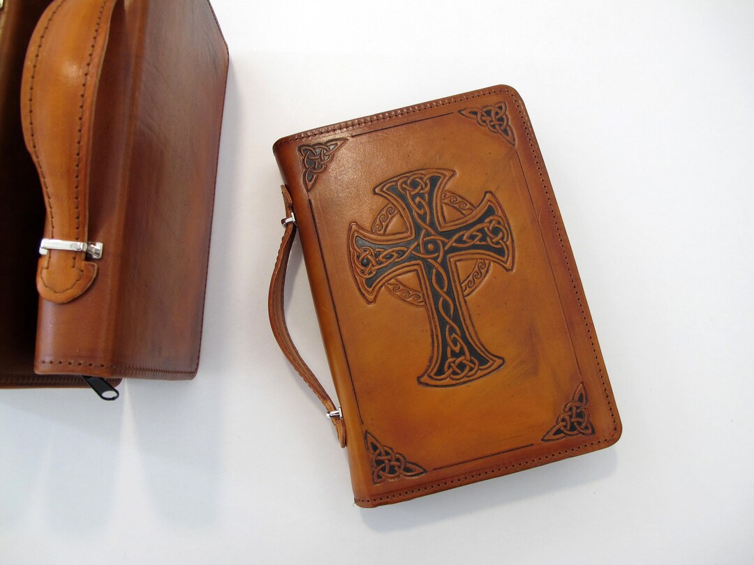 Bible Cover, Leather Case for Bible With Zipper and Top Handle ...
