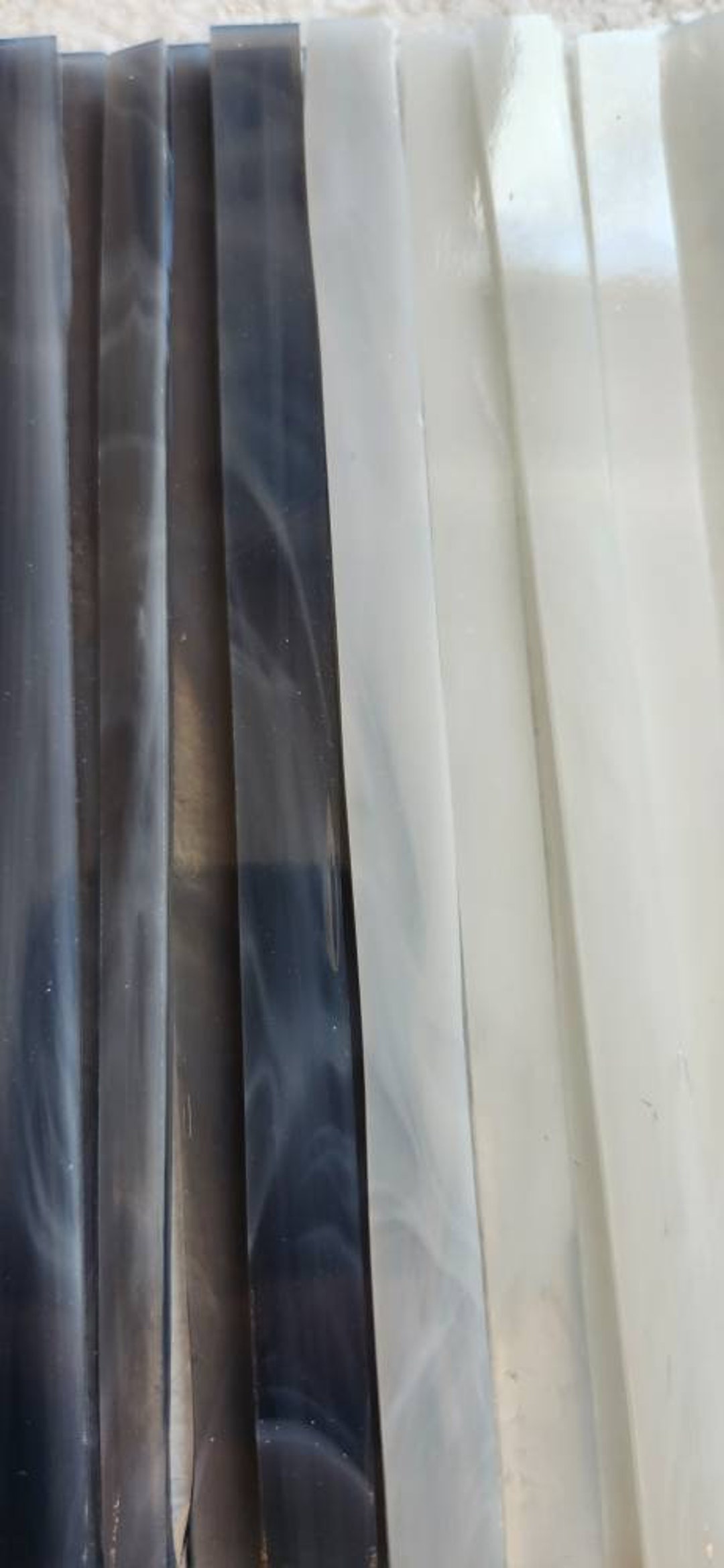 WHITE Wispy / GRAY Wispy (b15-wwgw) ONE Pound Strips of Glass for ...