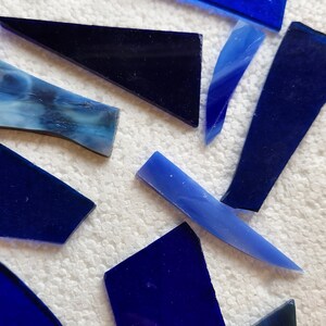 BLUE MEDIUM Scrap (b18-bms) ONE Pound of Glass Scrap for Mosaics ...