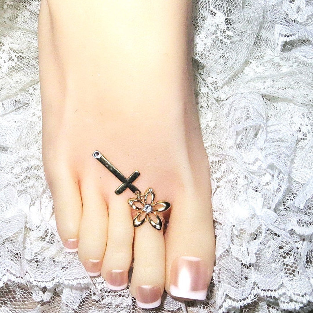 Toe Ring Toe Charm Finger Charm Knuckle Ring Charm With Cross Charm ...