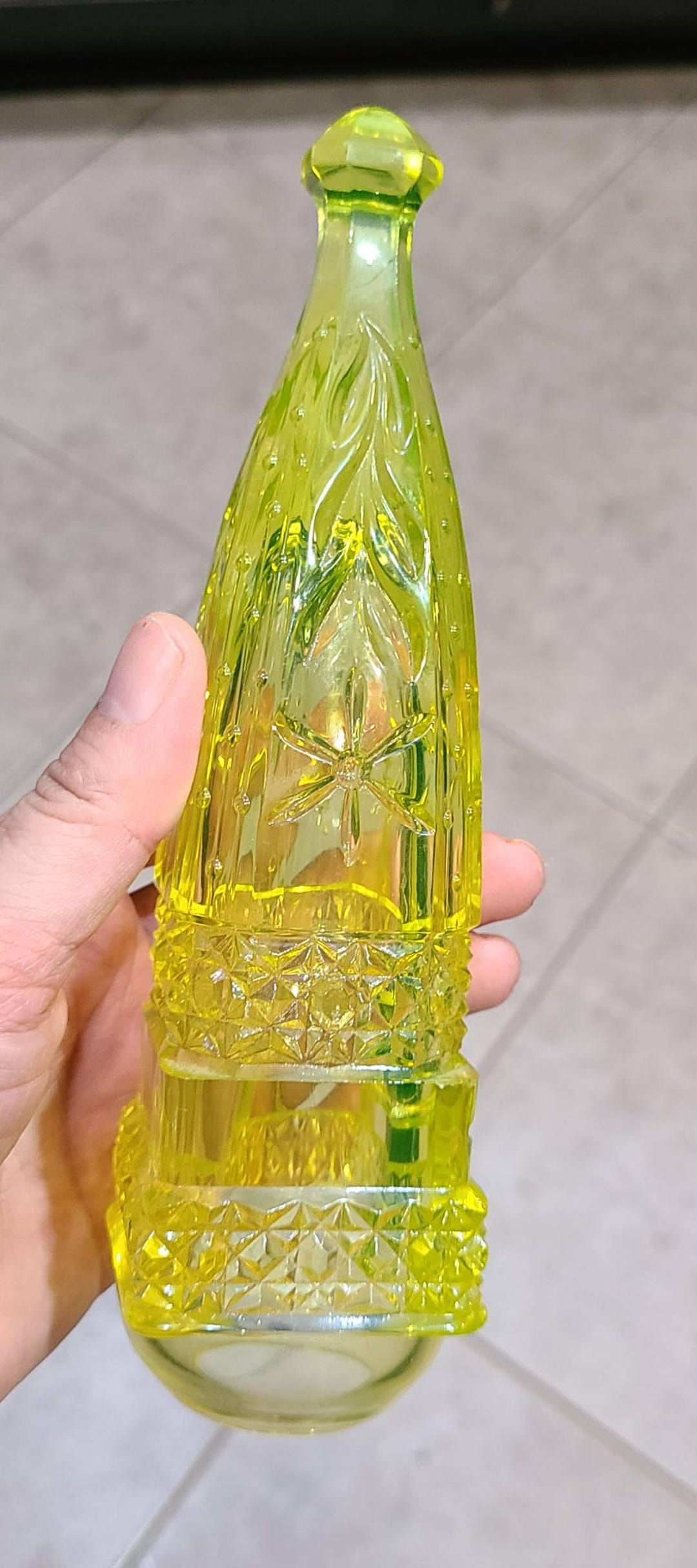 Vintage Vaseline Uranium Glass Car Hearse Flower Bud Vase Diamond ...