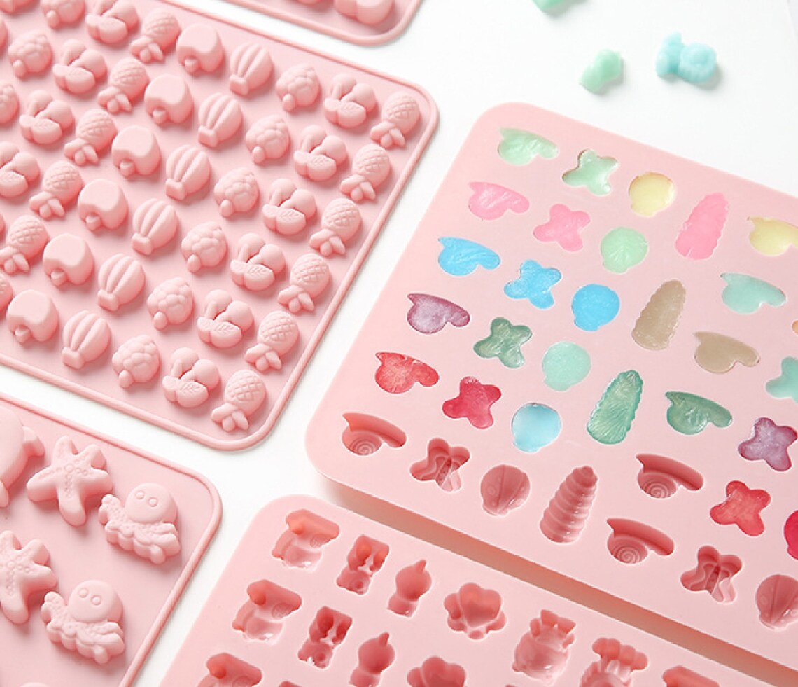 Gummy Insect Bug Silicone Mold With Ladybugs, Butterflies, Snails ...