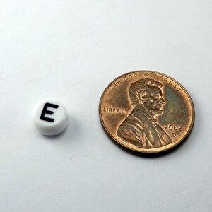 Letter Bead: E Beads Set of 25 7mm Alphabet Beads Letter - Etsy