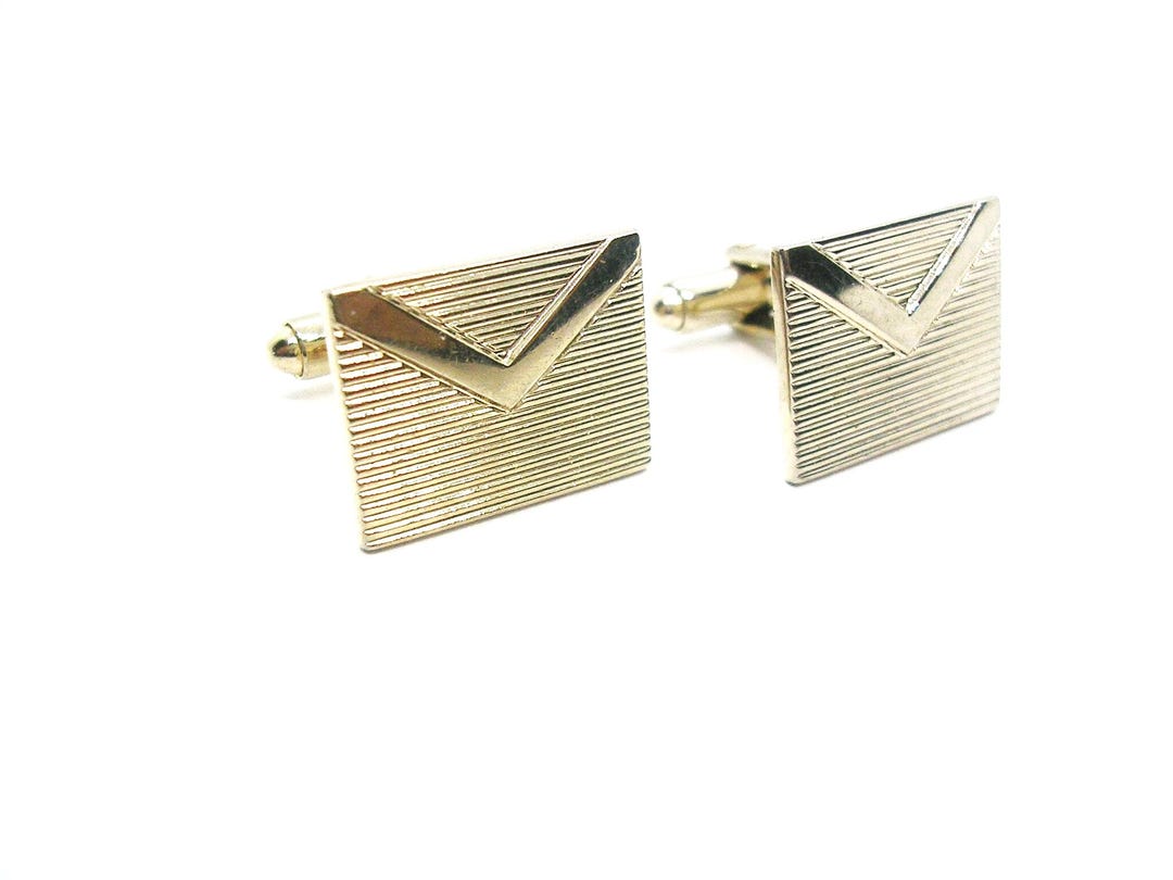 Vintage Cufflinks Ridged Chevron Front Classic Gold Tone Men's Jewelry ...