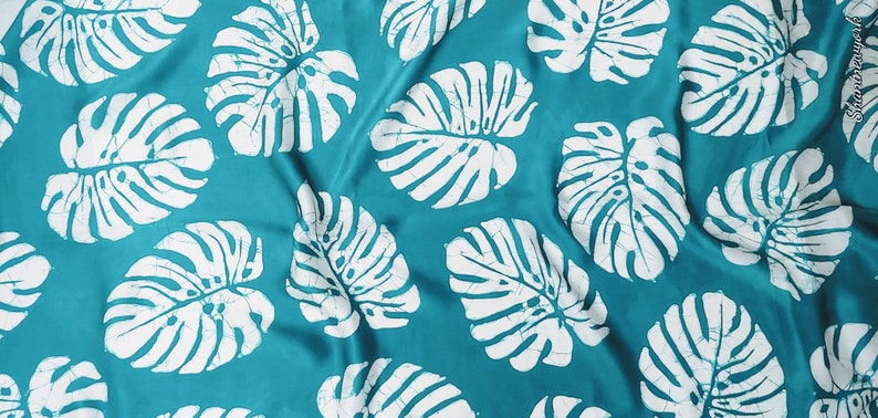 Monstera Leaf Print Scarf Batik Silk Scarf St Patty's - Etsy UK