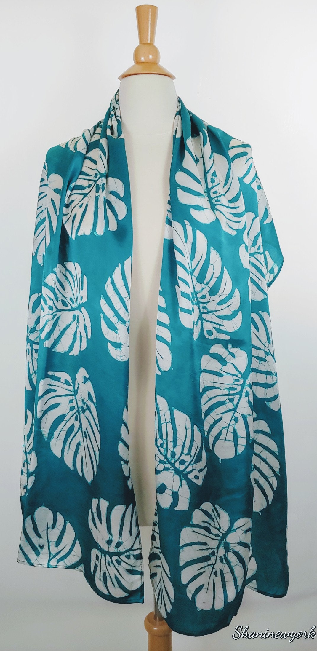 Monstera Leaf Print Scarf Batik Silk Scarf St Patty's - Etsy UK