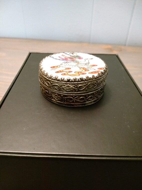 Chinese Porcelain Shard Trinket Box - Gem