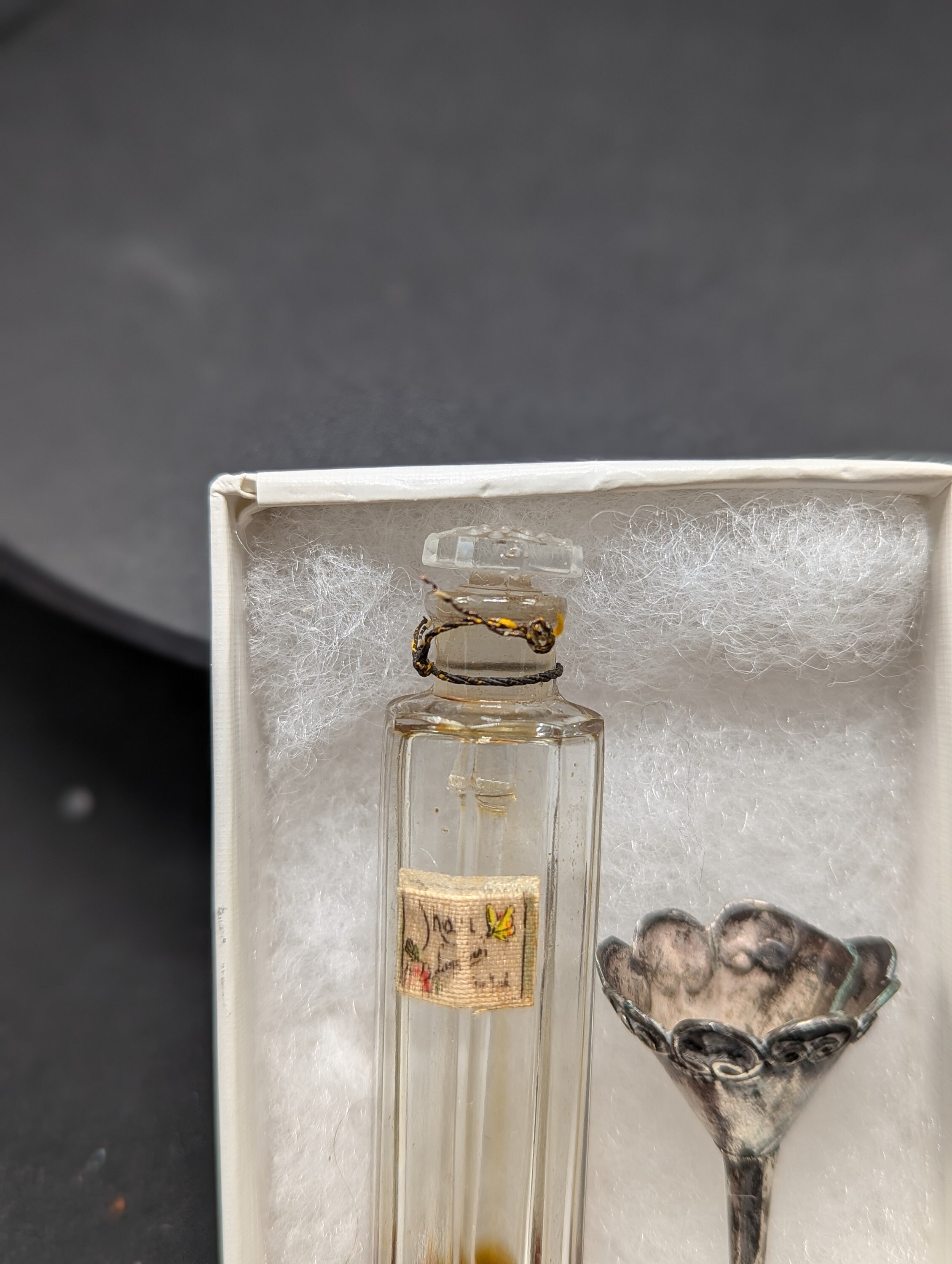 Shari Langlois, New York, 1920s Perfume Bottle With Dauber. Original ...