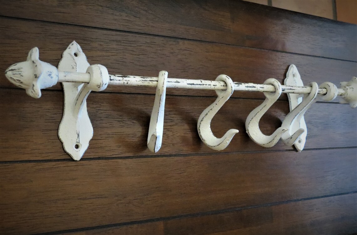 Metal Wall Rack With Hooks / Cottage Chic Wall Decor / Flower | Etsy