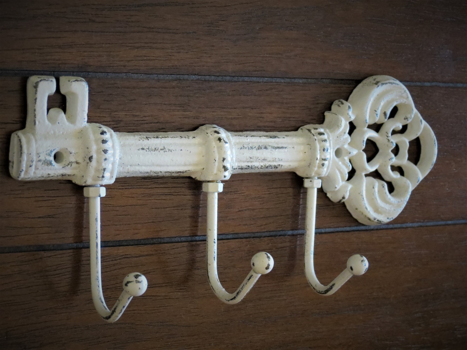 Creamy White Shabby Chic Key Holder / Or Pick Your Color/ | Etsy