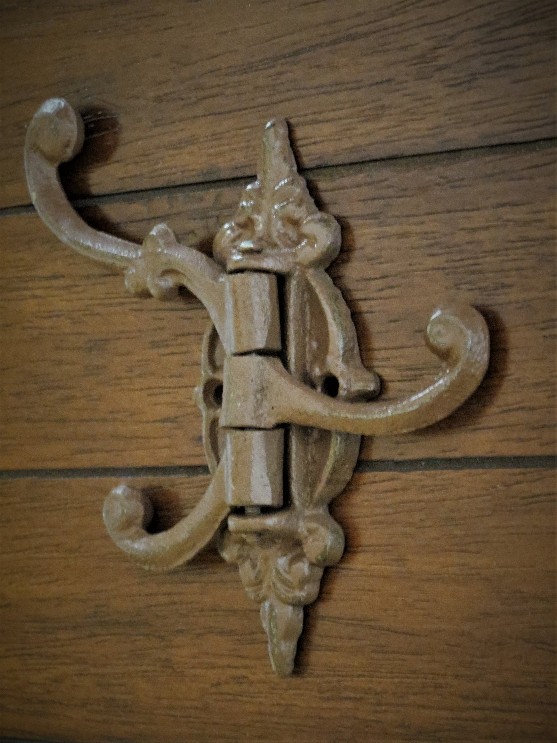 Vintage Style Decorative Cast Iron Wall Hook / French Cottage | Etsy