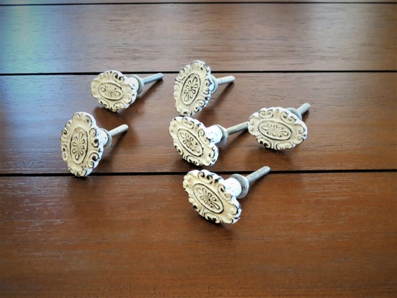 Shabby Chic Dresser Knobs