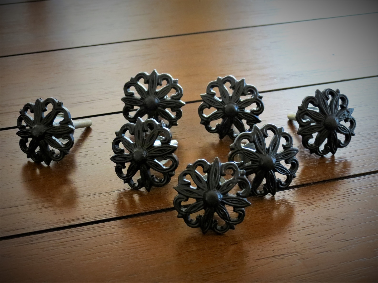 Cottage Chic Knobs / Drawer or Desk Knobs / Dresser Drawer Pulls ...