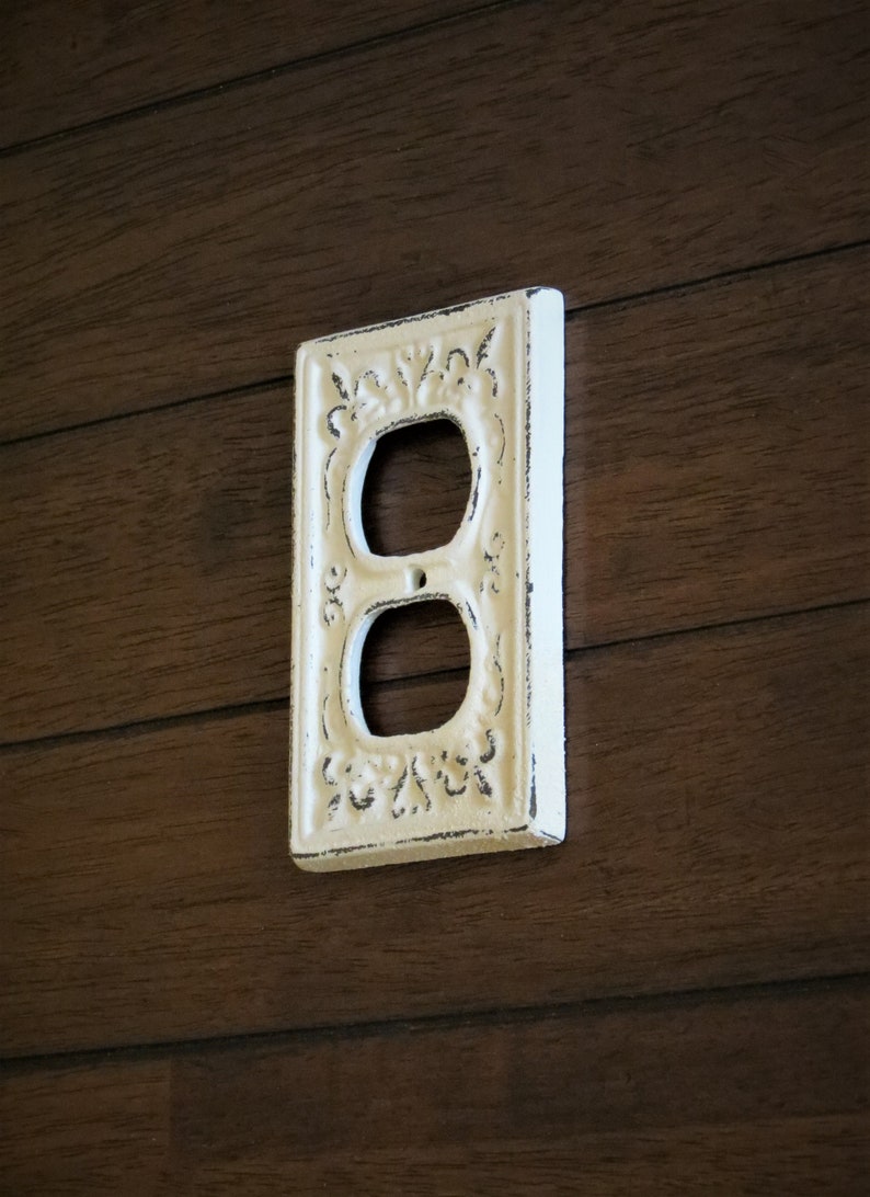 Distressed Fleur De Lis Cast Iron Outlet Cover - Creamy White ...