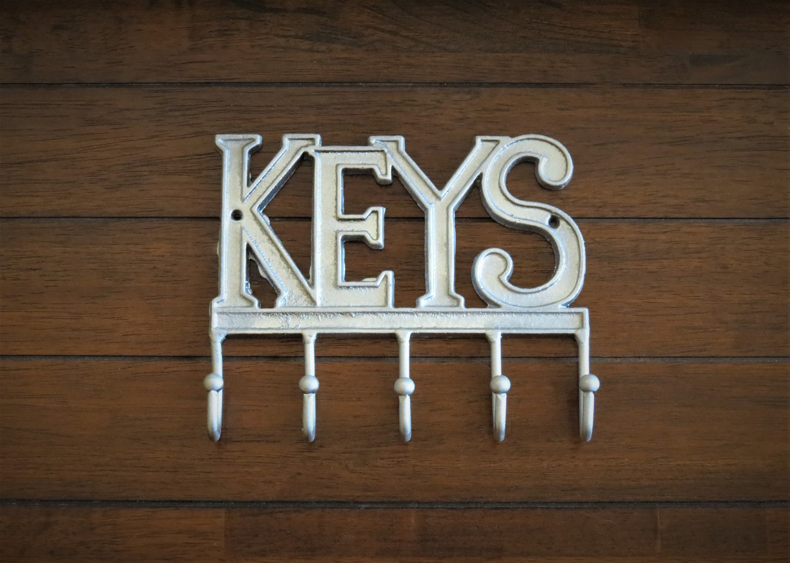 Key Rack / Metal Key Wall Hook / Sign and Hanger / Metallic - Etsy