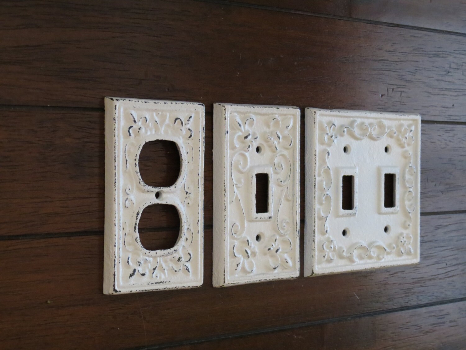 Decorative Electrical Outlet Plate / Plug-in Socket Cover / Silver or ...