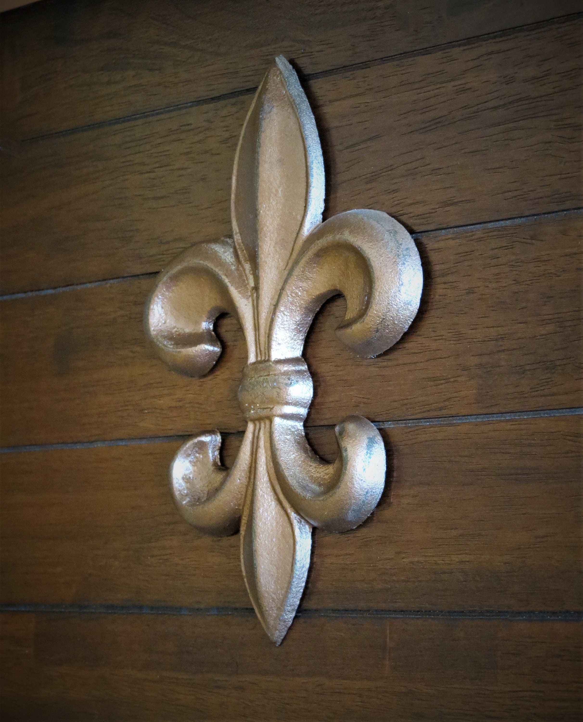 Fleur De Lis Wall Decor / Cast Iron Wall Sign / French Country - Etsy