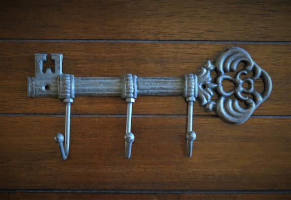 Key Holder / Skeleton Key Rack / Cast Iron Wall Hook / Kitchen | Etsy