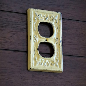 Warm Yellow or Pick Color Decorative Electric Outlet Plate / Plug-in ...