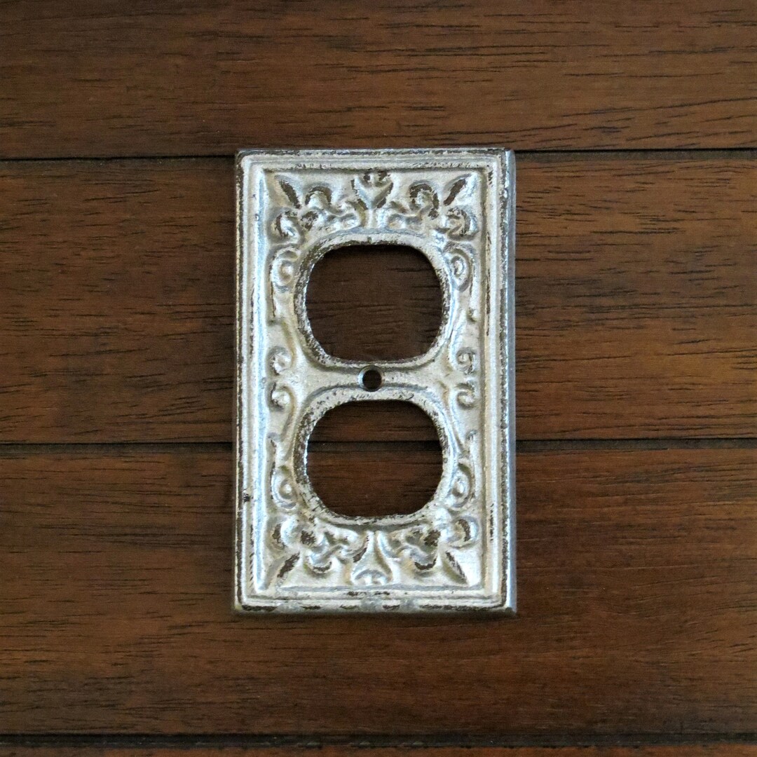 Decorative Electrical Outlet Plate / Plug-in Socket Cover / Silver or ...