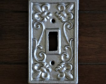 Colonial Red Light Switch Cover / or Pick Color / Light Plate | Etsy
