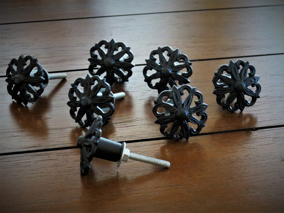Cottage Chic Knobs / Drawer or Desk Knobs / Dresser Drawer - Etsy