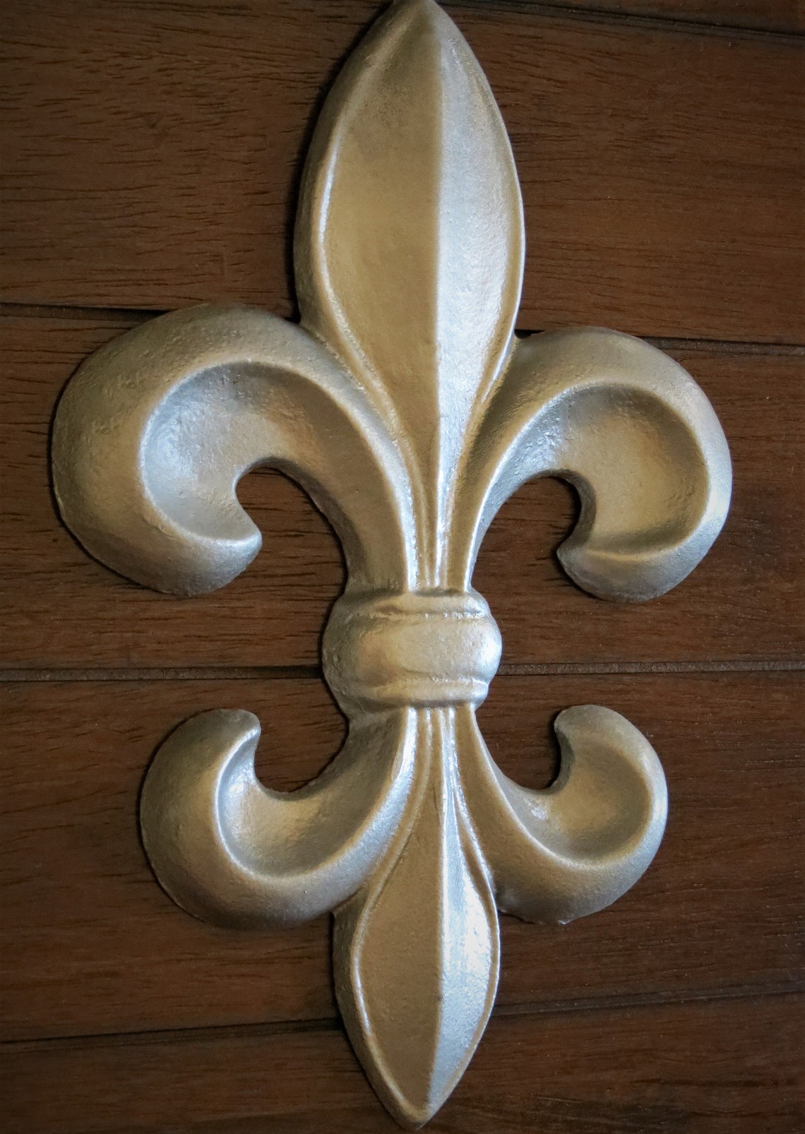 Fleur de Lis Wall Decor / Silver or Pick Color / Cast Iron | Etsy